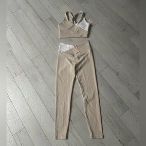 wilo | Pants & Jumpsuits | New Wilo Womens Set Bra And Leggings Size ...